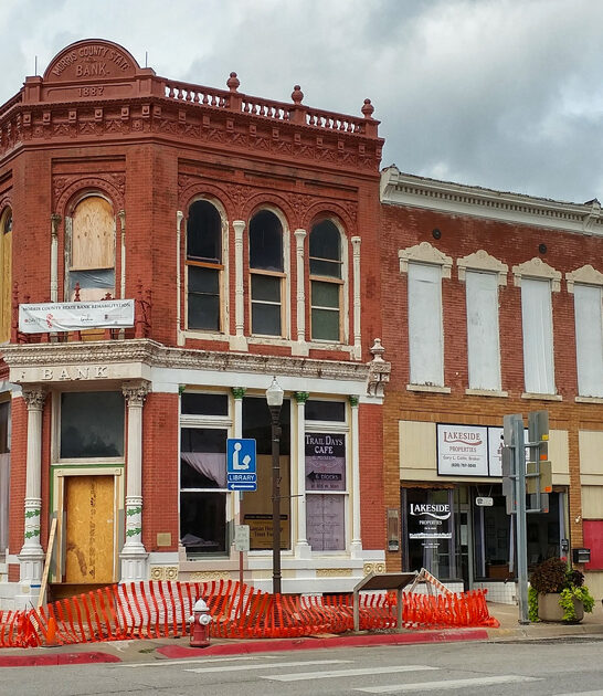 charming kansas small town ftr