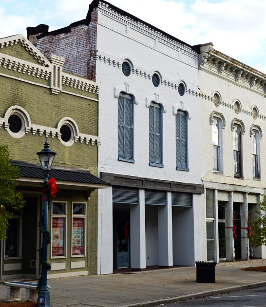 charming towns alabama trips ftr
