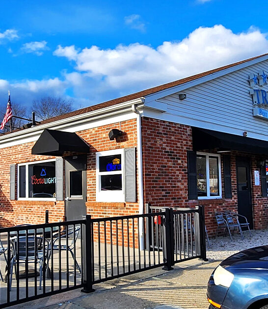 cheeseburger connecticut iconic restaurant ftr