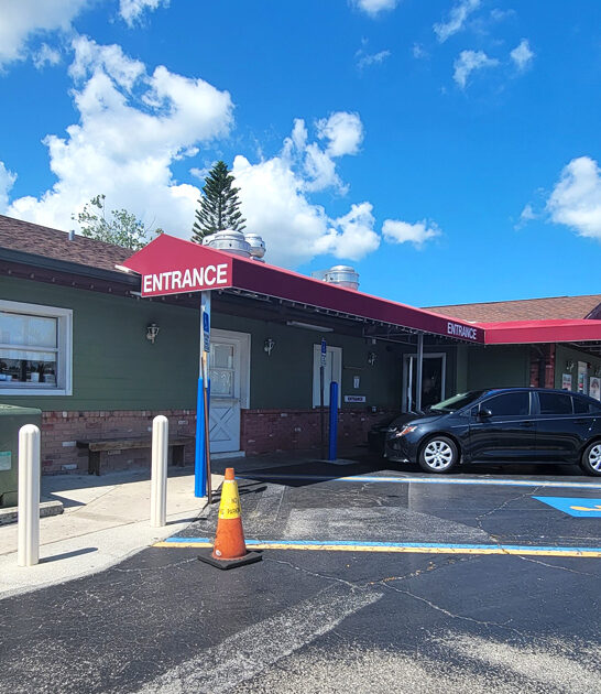 cinnamon rolls restaurant florida ftr