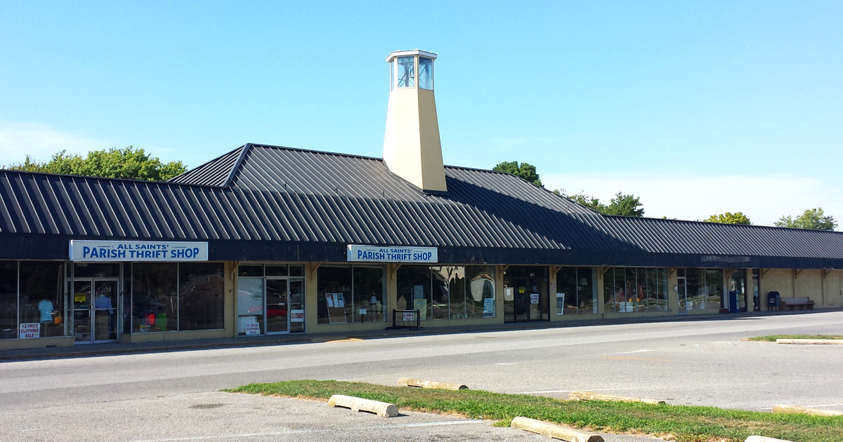 The Enormous Secondhand Shop That’s Worth A Drive From Anywhere In Delaware