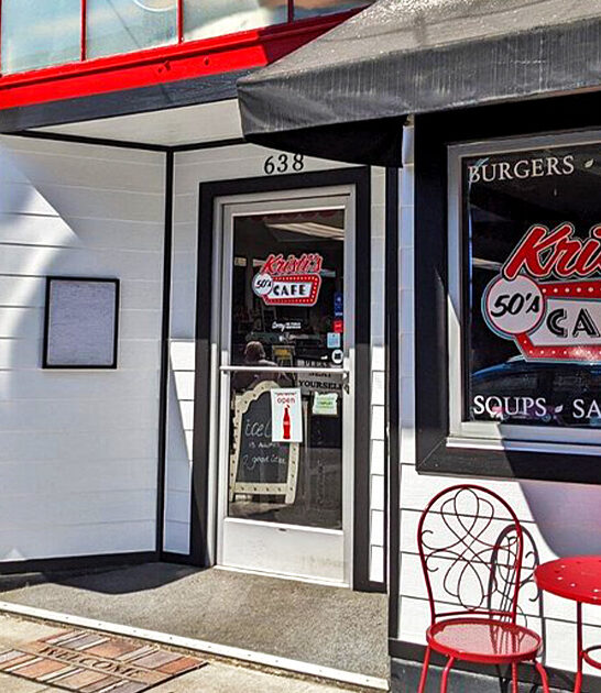 different straight diner oregon ftr