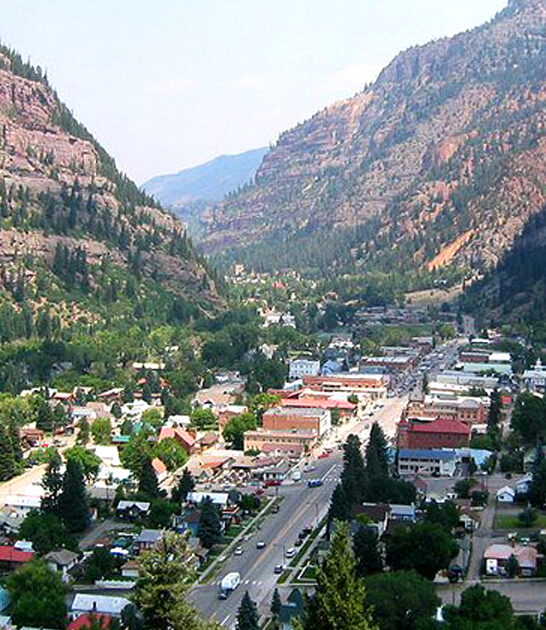 dreamy small colorado town ftr