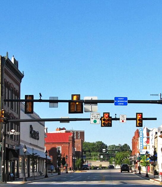 dreamy virginia small town ftr