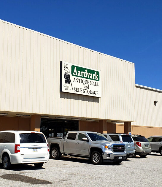 enormous antique shop lincoln ne ftr