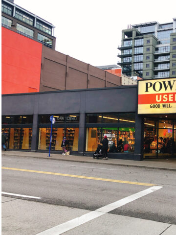 The Massive Bookstore In Oregon That Takes Nearly All Day To Explore