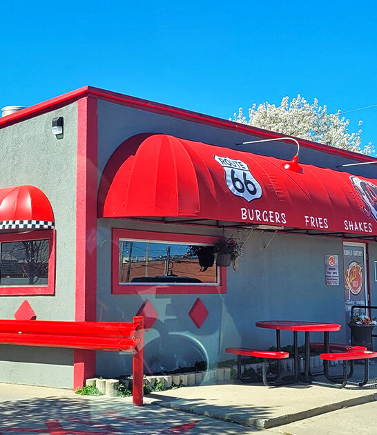 famous burgers restaurant oklahoma ftr