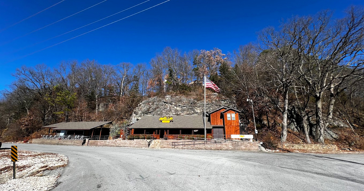 The Fascinatingly Funky Restaurant In Missouri You Need To Visit This ...