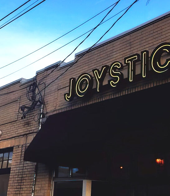 funky dive bar georgia ftr