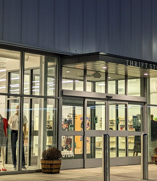 gigantic secondhand stores delaware ftr