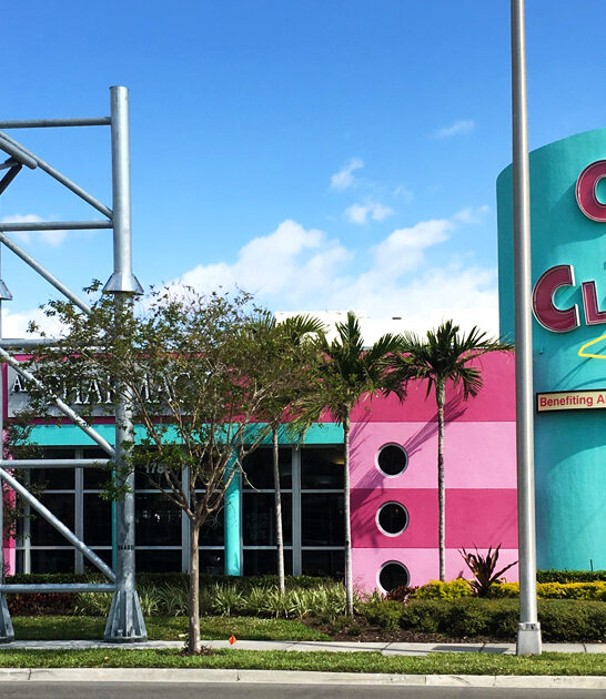 out of the closet fort lauderdale