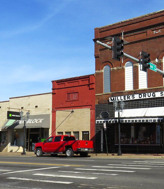 gorgeous arkansas small town ftr