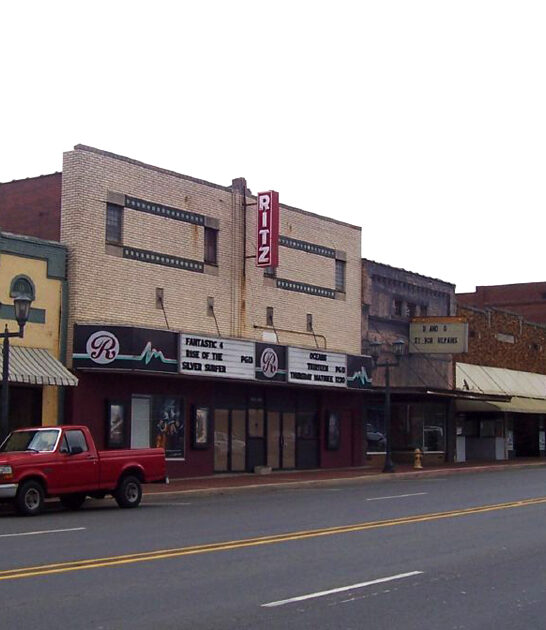 gorgeous arkansas town ftr