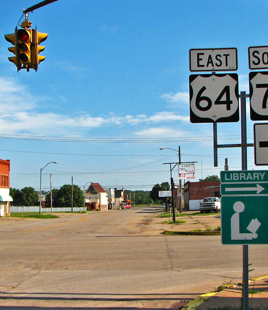 gorgeous oklahoma town hallmark ftr