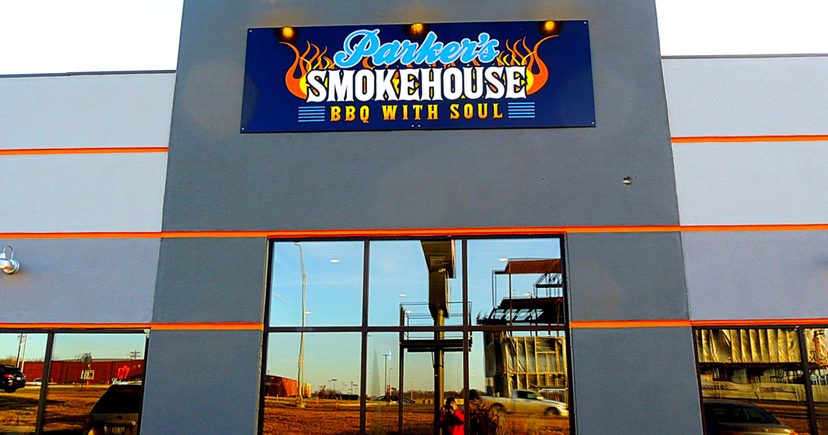 People Drive From All Over Nebraska To Eat At This Iconic Restaurant