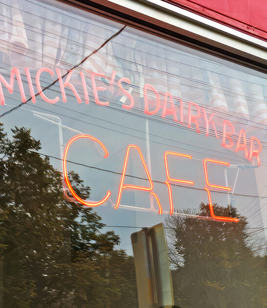 iconic spot breakfast wisconsin ftr