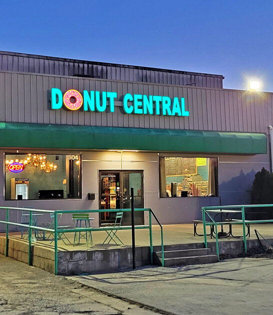 indiana glazed donuts bakeshop ftr