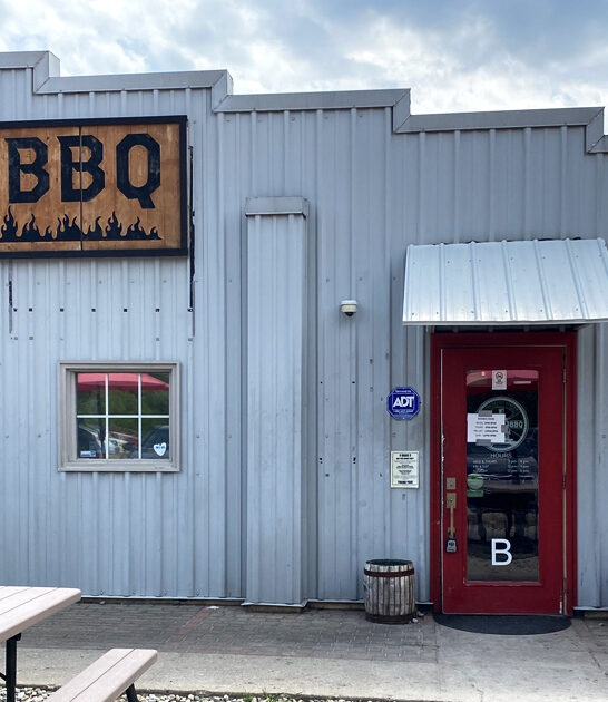 indiana smokehouses delicious food ftr