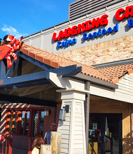 iowa seafood spots feast ftr