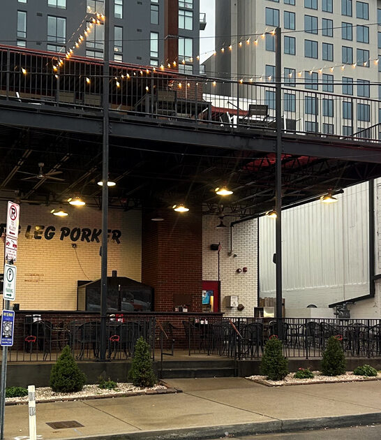 legendary bbq joint tennessee ftr