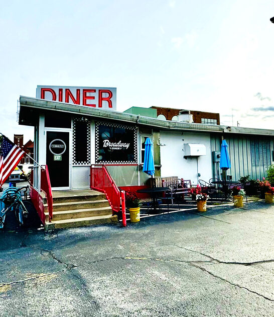 legendary breakfast restaurant missouri ftr