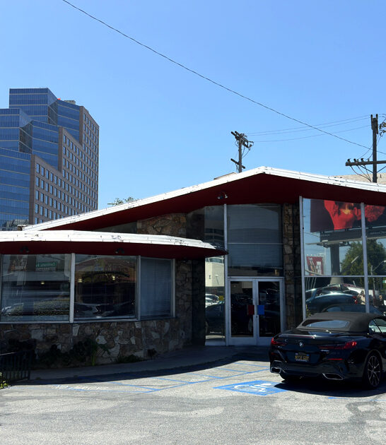 legendary chicken california feast ftr