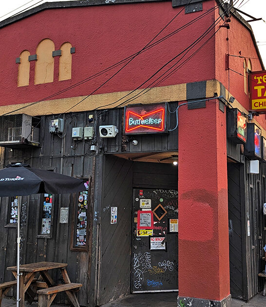legendary chicken restaurant oregon ftr