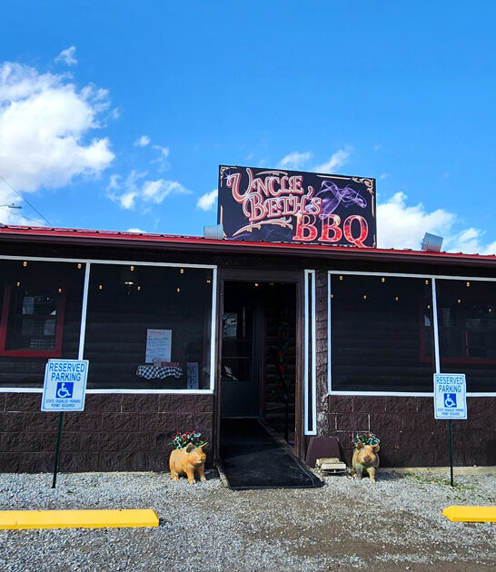 legendary restaurants bbq ohio ftr