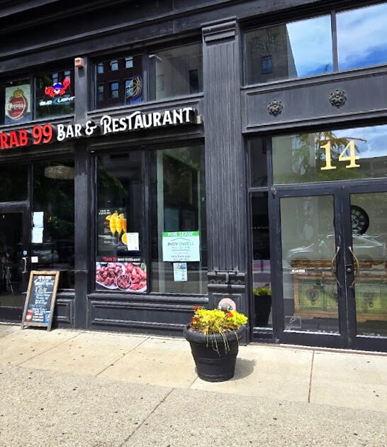 lobster rolls unassuming indiana ftr