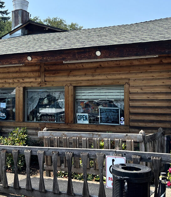 locals best omelets oregon ftr