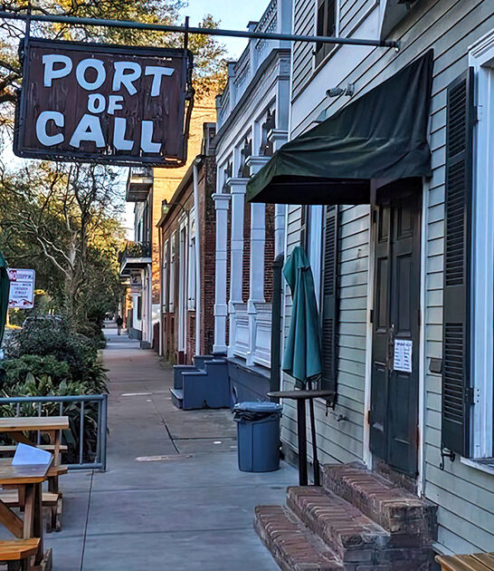 locals cheeseburgers restaurant louisiana ftr