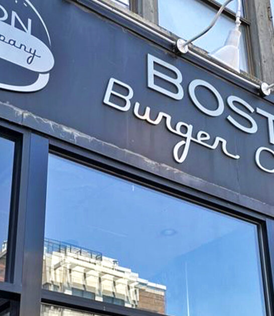 locals cheeseburgers restaurant massachusetts ftr