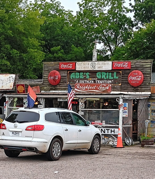 locals comfort food mississippi ftr
