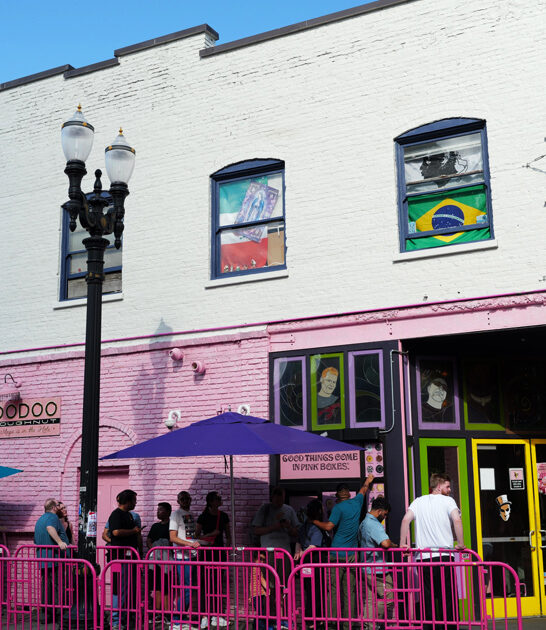 locals donut shop oregon ftr