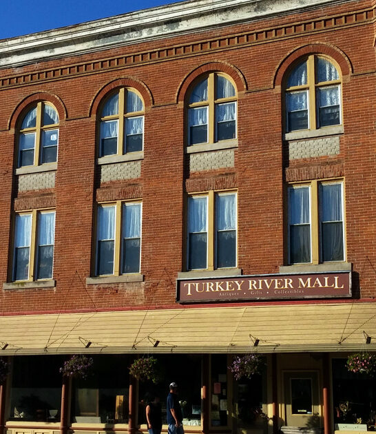 massive antique shop elkader ia ftr