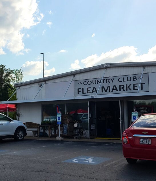 massive flea arkansas market ftr