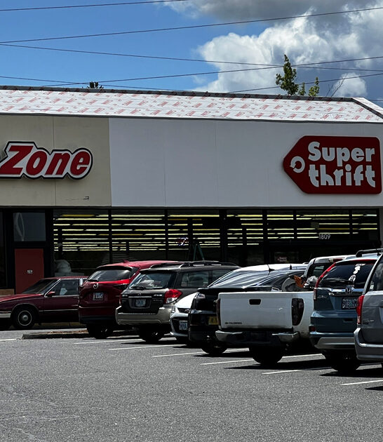 massive thrift oregon store ftr