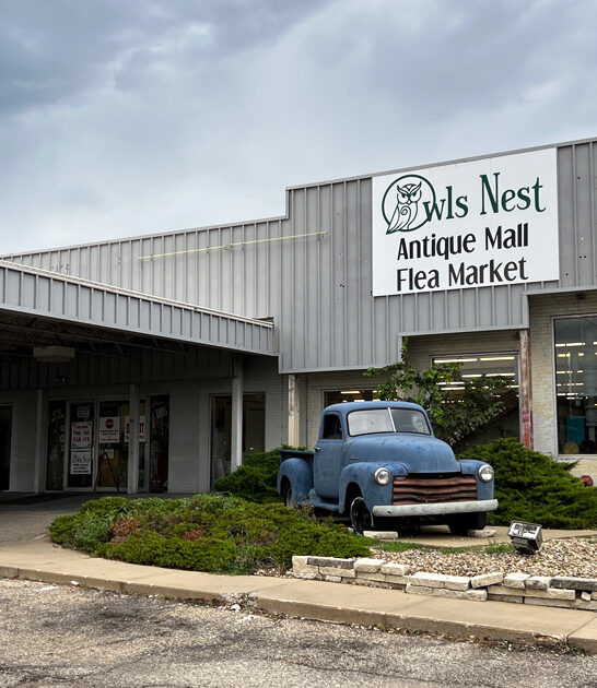 massive vintage store kansas ftr