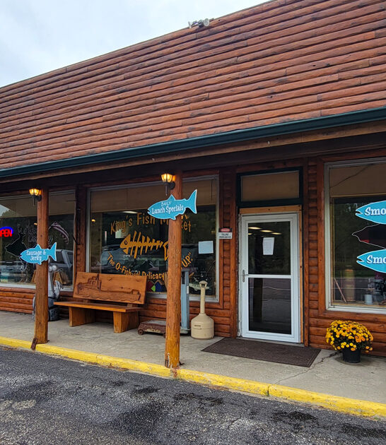 michigan seafood joints ftr