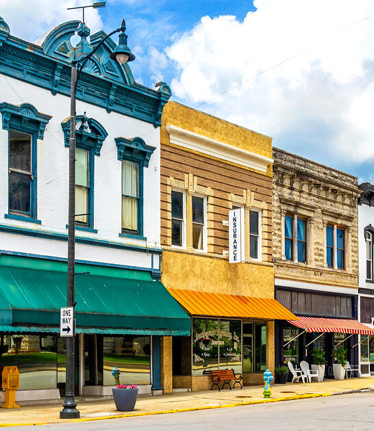 missouri spring charming town ftr