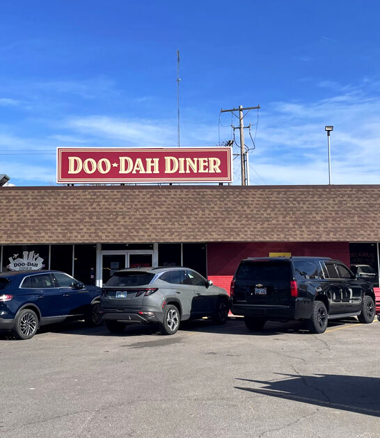 mom pop diners kansas ftr