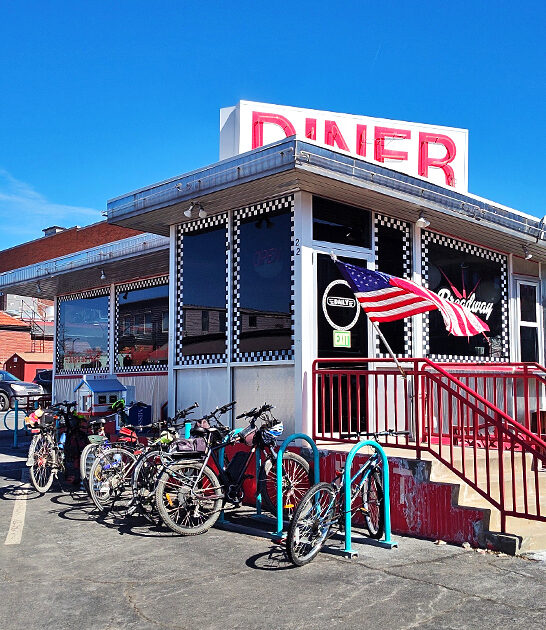 mom pop diners missouri ftr