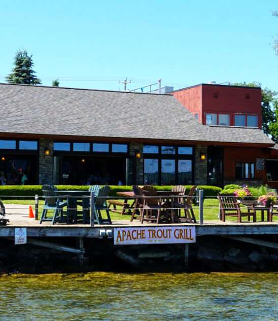 mouthwatering seafood restaurant michigan ftr
