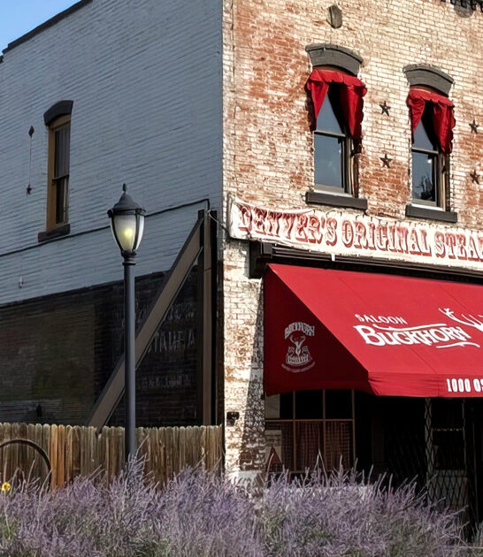 no frills colorado restaurant ftr