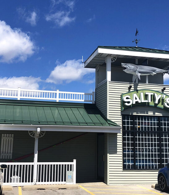 no frills spots wisconsin ftr