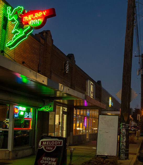 odd dive bar indiana ftr