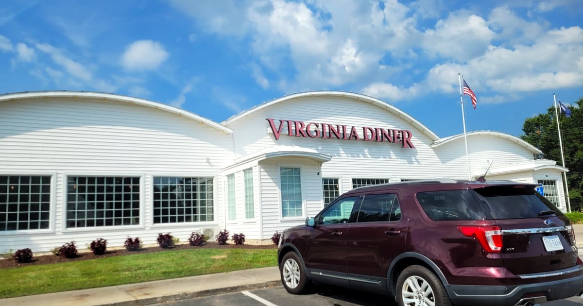 This Old-Fashioned Diner In Virginia Will Make You Feel Right At Home