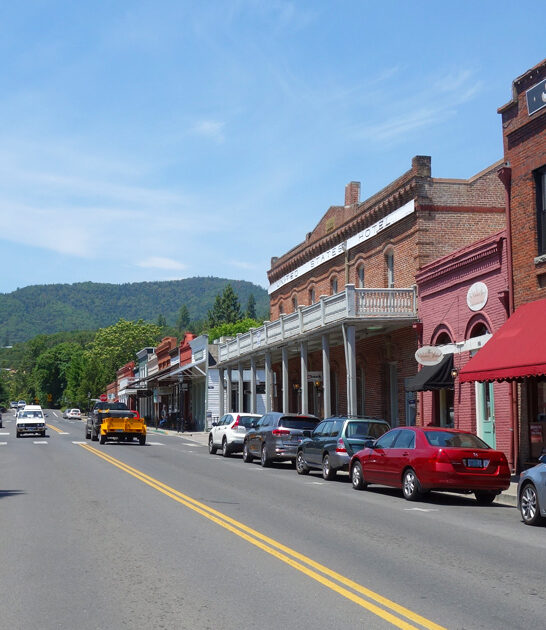 oregon charming small town ftr