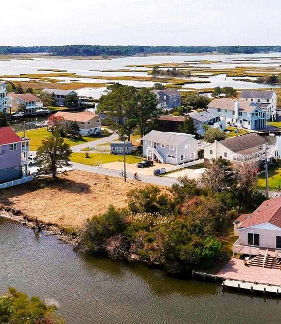 picturesque small delaware town ftr