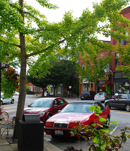 picturesque town ohio relaxed ftr